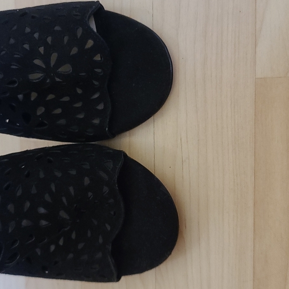 Aldo | Shoes | Aldo Laser Cut Open Toe Stiletto High Heels Back Zipper ...